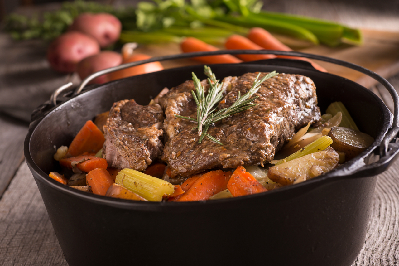 Quick Roast Beef With Roasted Potatoes And Carrots
