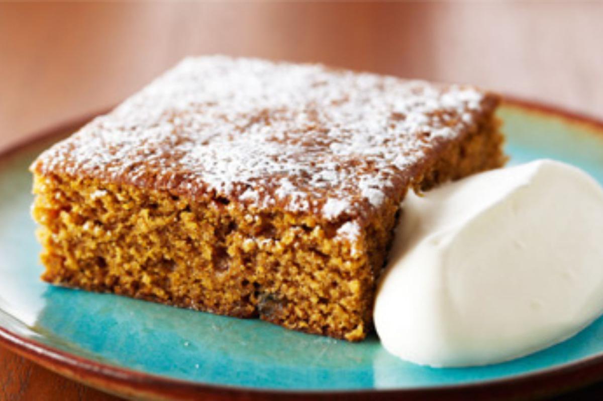 Best Classic Gingerbread Cake Recipe