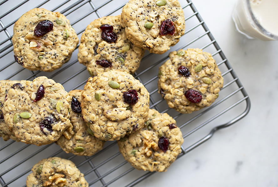 Best Healthy Loaded Oatmeal Cookie