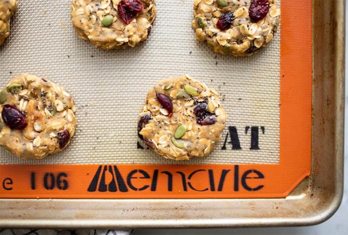 Best Healthy Loaded Oatmeal Cookie