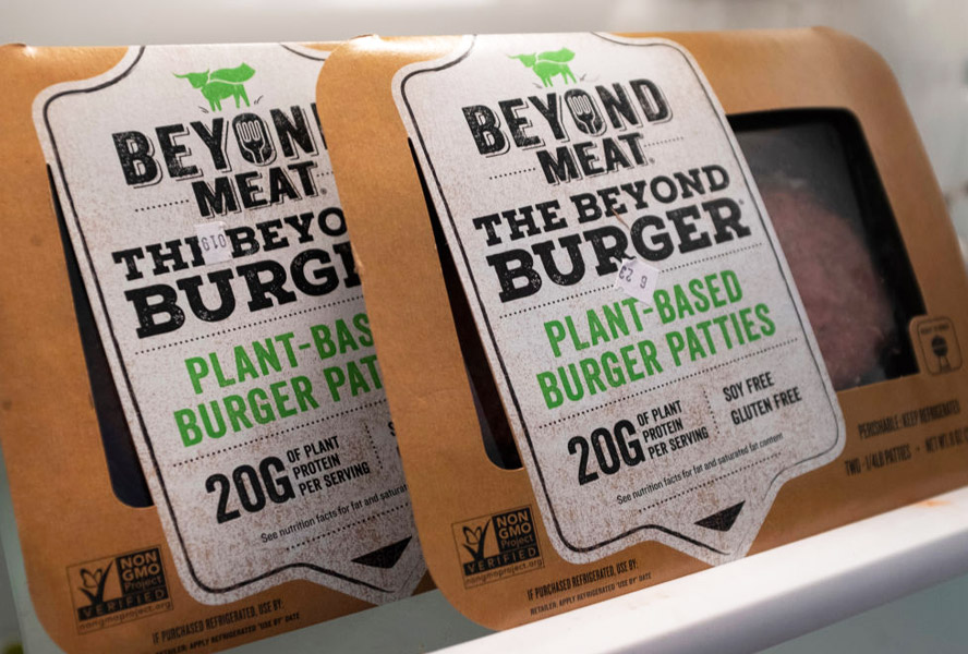 Best I Tried "Beyond Meat" Meals At 5 Popular Canadian Chains. Here’s ...