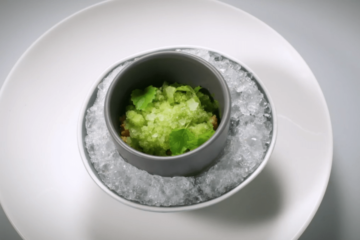 Frozen Cucumber + Creamy White Chocolate Duo