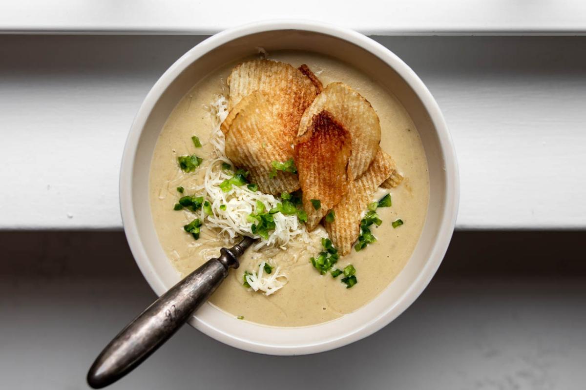 Best Jalapeno Popper Potato Soup Recipe | Flavour Network