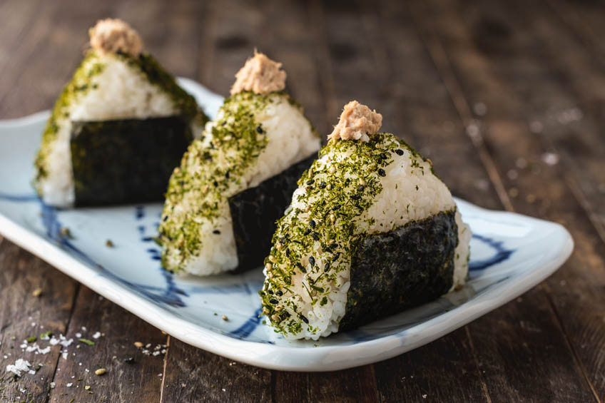 Best Easy Tuna Mayo Onigiri Recipe | Flavour Network