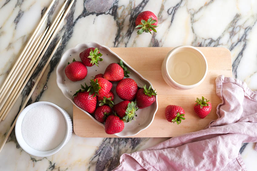 Chinese Candied Strawberries (Strawberry Tanghulu)