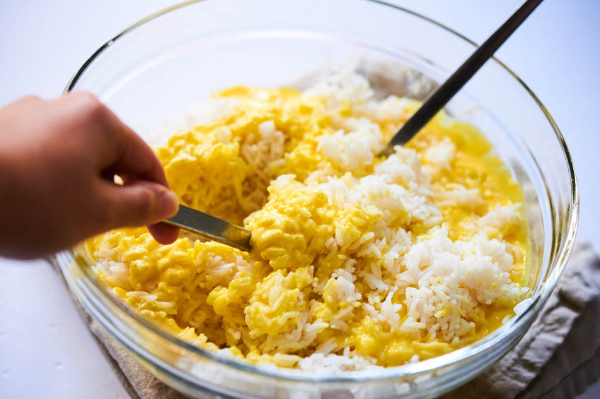 Best Persian Crispy Rice With Chicken (Tahchin) Recipe