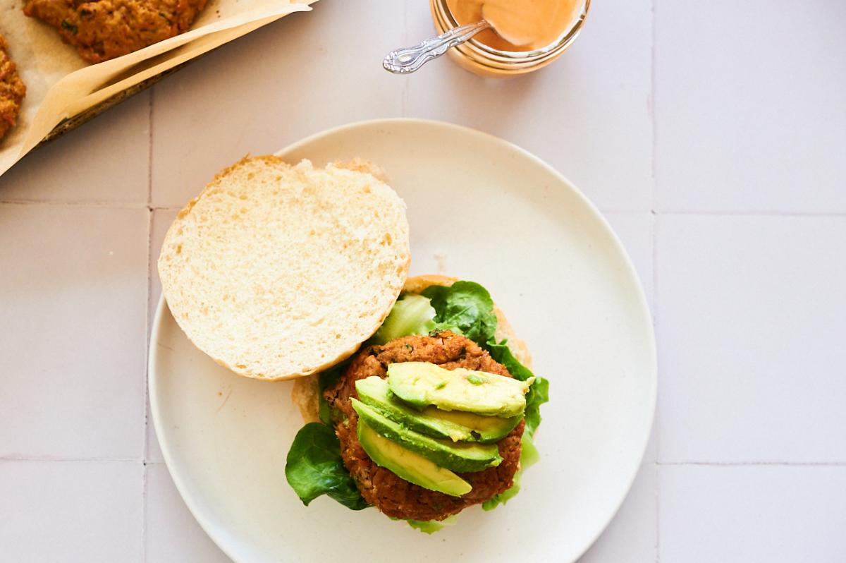 Best Spicy Tuna Burger Recipe | Flavour Network